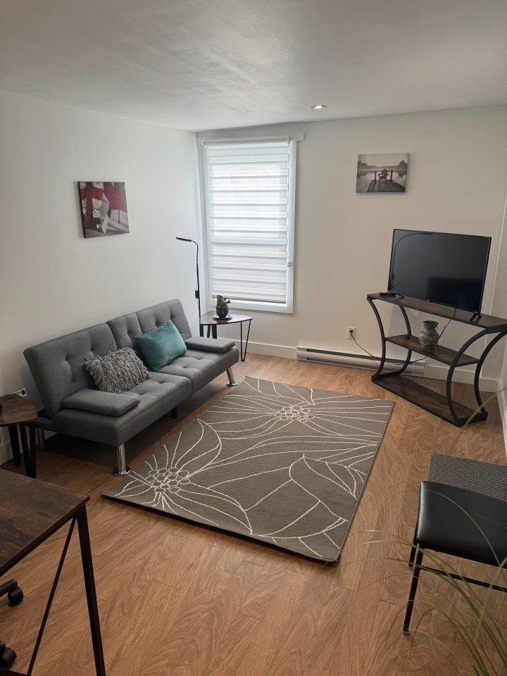 Appartement Moderne Meublé - Séjours De 31 Nuits+ - Sherbrooke