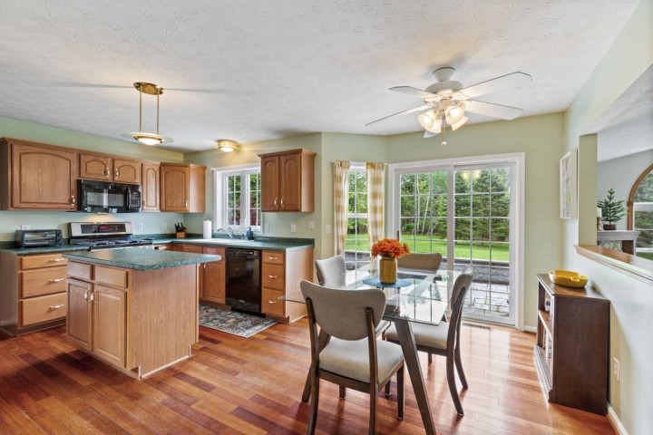 Large Family Home In Heart Of Brockport - State of New York