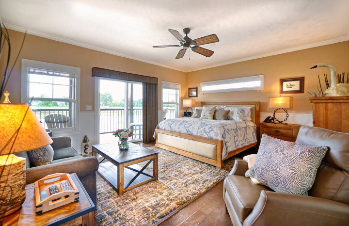 The Harlequin Cottage - Smithfield, VA