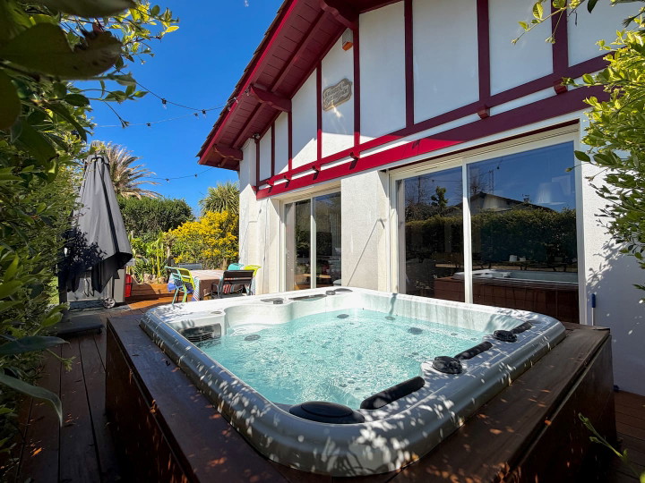 Haurren Zoriona Modern Basque House With Jacuzzi - Sare
