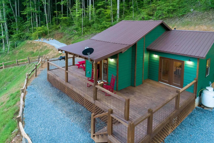 Lazy Bear Cabin With Gameroom Access - Bryson City, NC