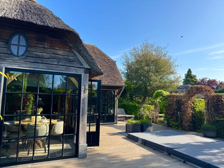 Green Oak Cottage With Private Wellness & Garden - Dilsen-Stokkem