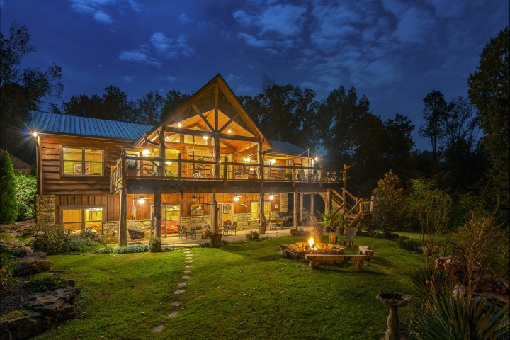 Relax, Fish, Golf, Shop Or Just Sit By The Fire Pit And Watch The Deer Walk By. - Alabama