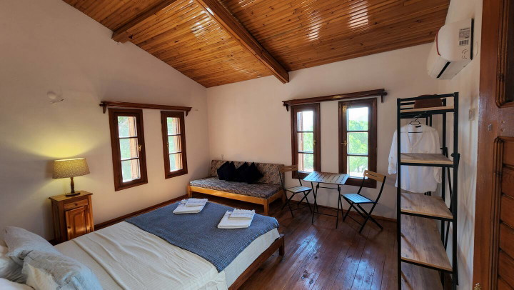 A Quite House At City Center For Riders - Akyaka