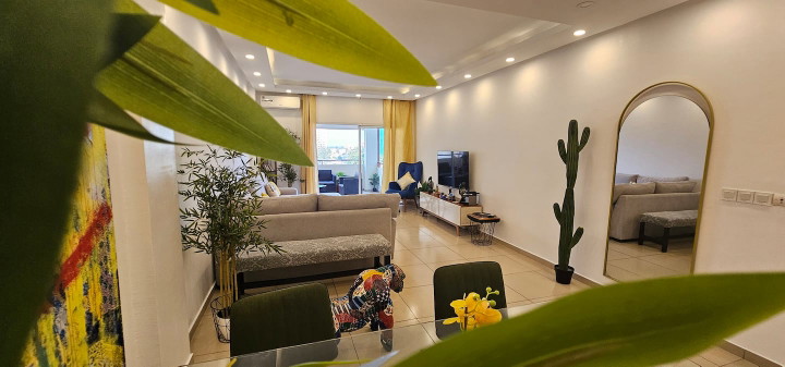 Afrochic Apt In Z4. . Daily Cleaning - Abidjan