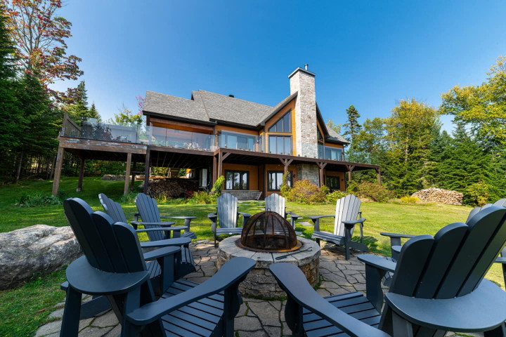 Chalet Cœur De Bois: Chalet With Spa & River Views - Le Massif de Charlevoix