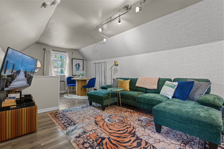 Charming 1 Bd Retreat In Ne - Minneapolis, MN