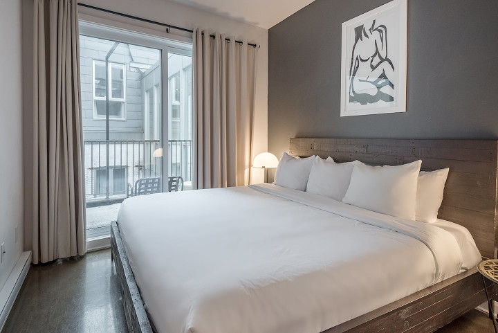 Luxury Old Montreal Suite With Soaring Ceilings. - Brossard