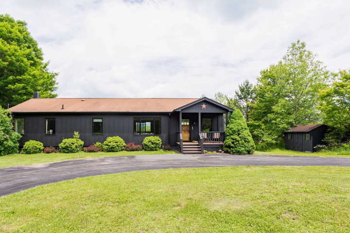 Peaceful Mountain-top Cabin - 5 Acres And A Gym. - Livingston Manor, NY