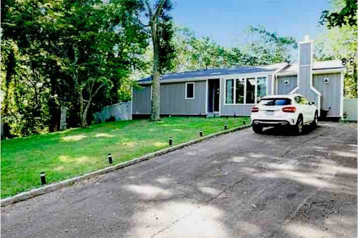 (Adults Only) Hampton 3 Bdrm, 2 Bth Home W/pool - Riverhead, NY