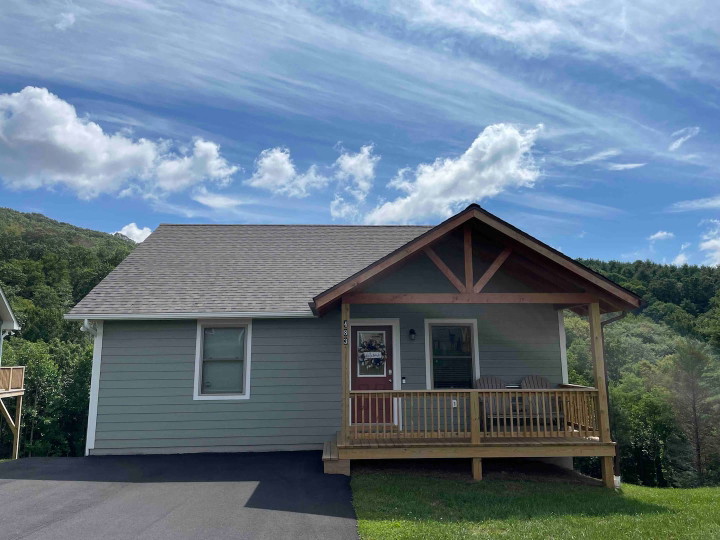 Boone23: Relaxing 2br/2ba Getaway - Close To Asu - Boone, NC