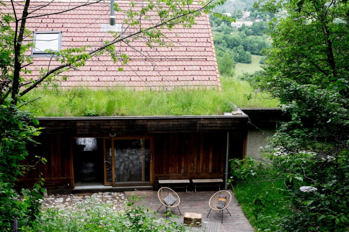 Eco-friendly House In The Forest In The Hautes-alpes - Gap