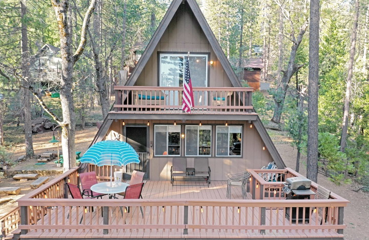 Cinnamon Bear-a-frame W/ Ac! - Arnold, CA
