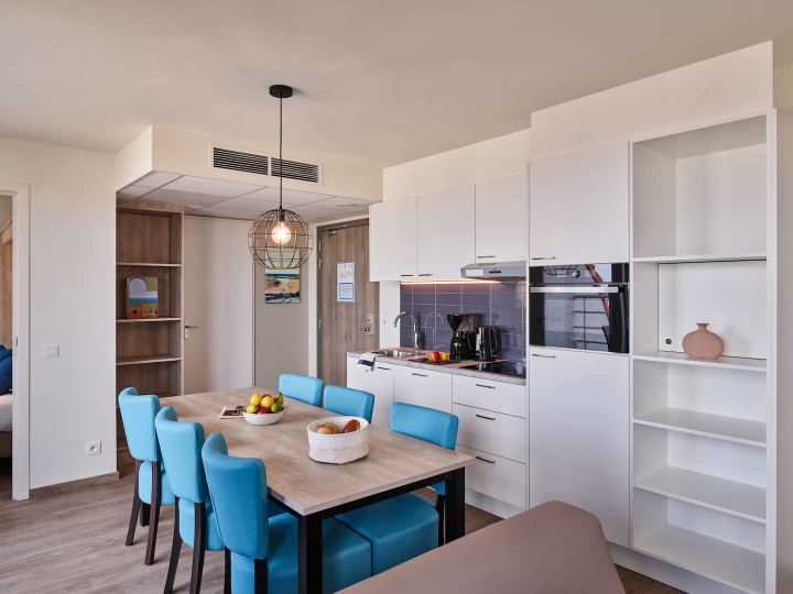 Appartement Avec Piscine Extérieure Chauffée - Bruges