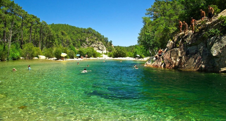 Villa De Charme Au Bord Des Piscines Naturelles - Corse