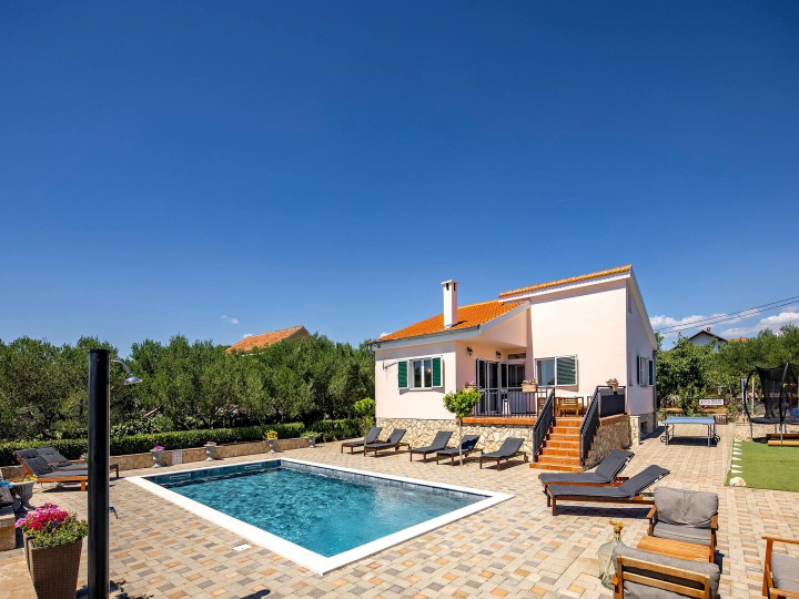 Villa à Polaca Avec Piscine Près Des Parcs - Croatia