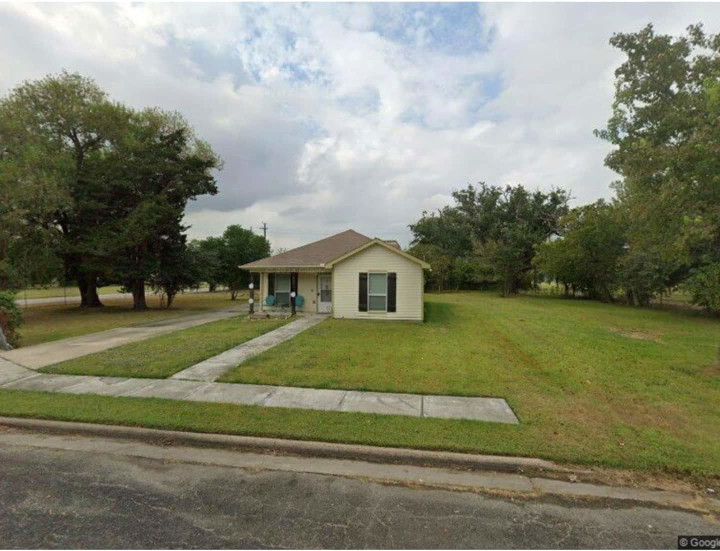 Spacious Port Arthur Retreat - Port Arthur, TX