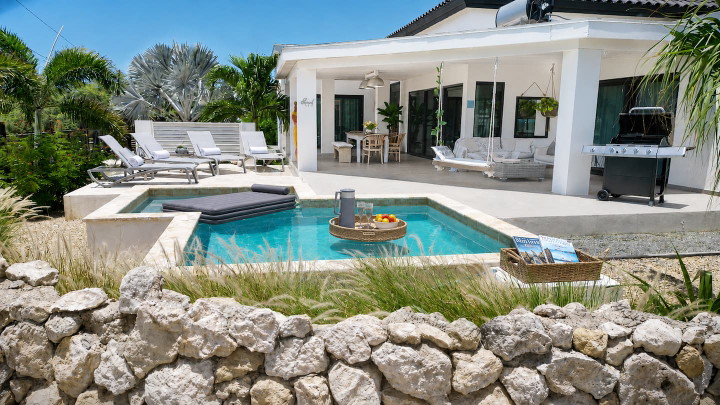 Stunning Modern Villa - 2 Min Drive To Palm Beach -Private Pool - Amazing View! - Aruba