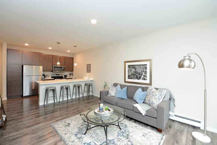 Brand New Modern Apartment - North Dakota