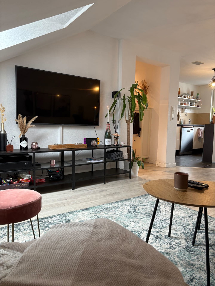 Kleine Dachgeschosswohnung, In Zentraler Lange. - Kiel