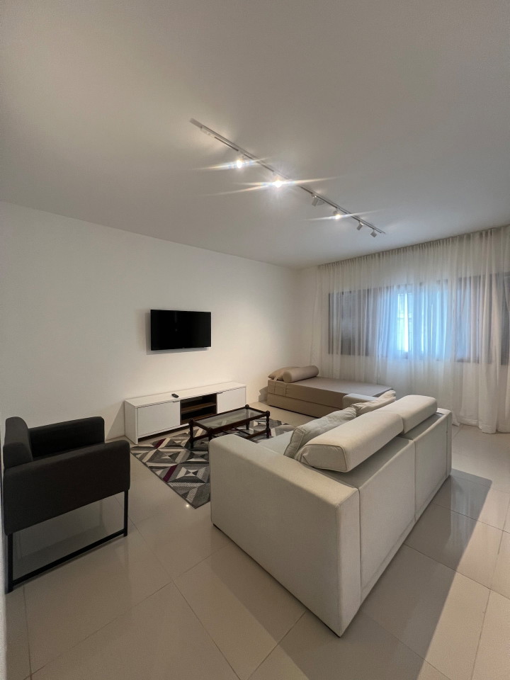 Apto Térreo Com Pátio E Garagem - Canoas