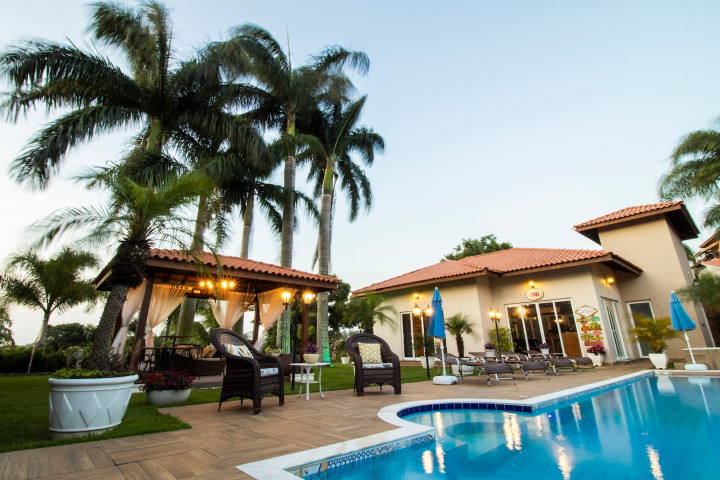 Retreat With Spa, Sauna, Movie Theater And Private Pool - Brazil