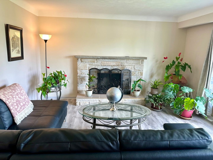 Your Search Stops Here, Homey! Main Floor Unit - Greater Sudbury