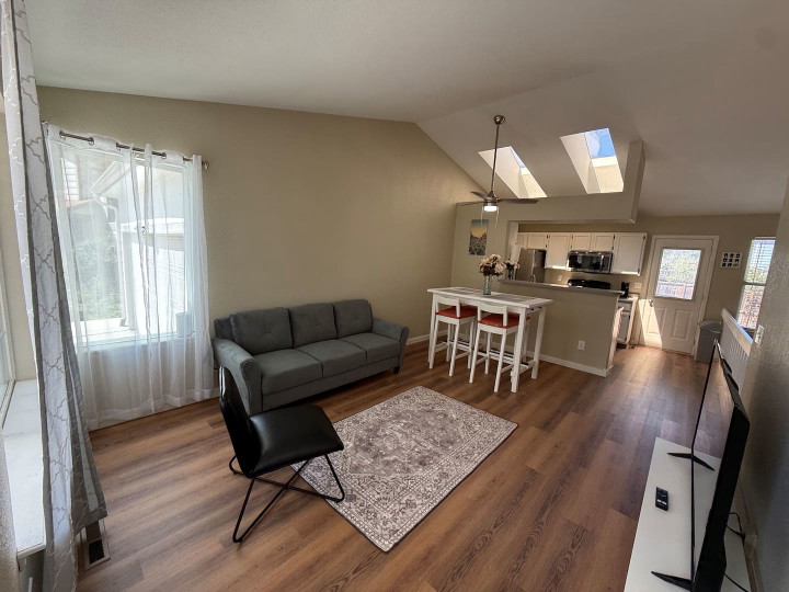 Comfy 2 Bedroom Ranch Home On Quiet Cul-de-sac - Castle Rock, CO