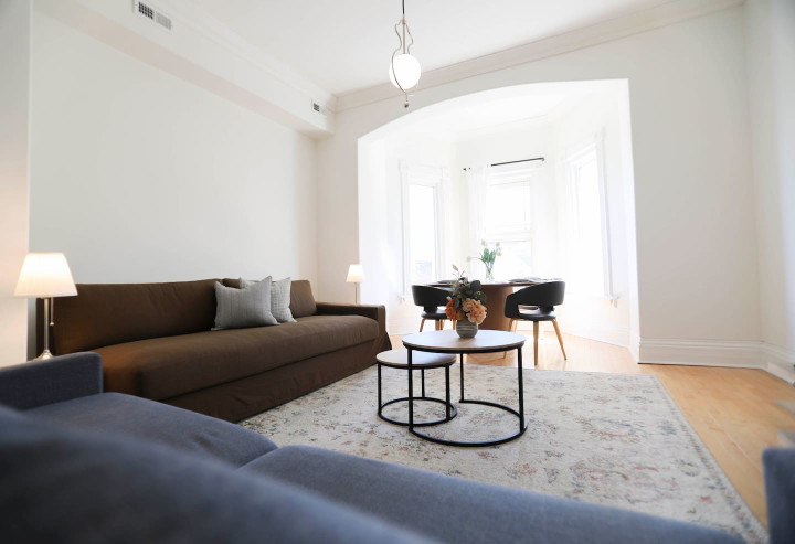 Maison Suite | Central 2br | Timeless Interior - Peterborough, ON, Canada