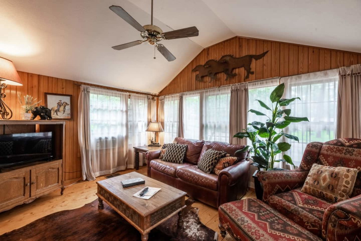 Forest Cottage | 3br Retreat @ Forest Home Cabins - Ruidoso, NM