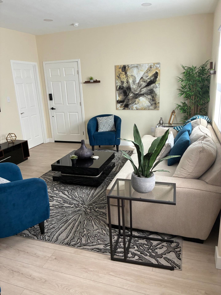 D'town Riverside 3 Br/2ba Near Everything - Jurupa Valley, CA
