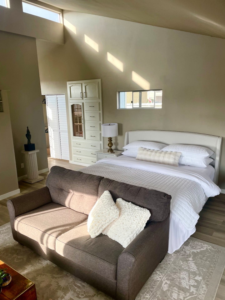 Oceanview "Blu Haven Loft"~fireplace/ Private Deck - Morro Bay, CA