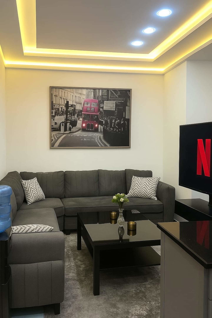 Luxurious And Comfortable Family Apartment In Amman  3 Bedrooms - Amman