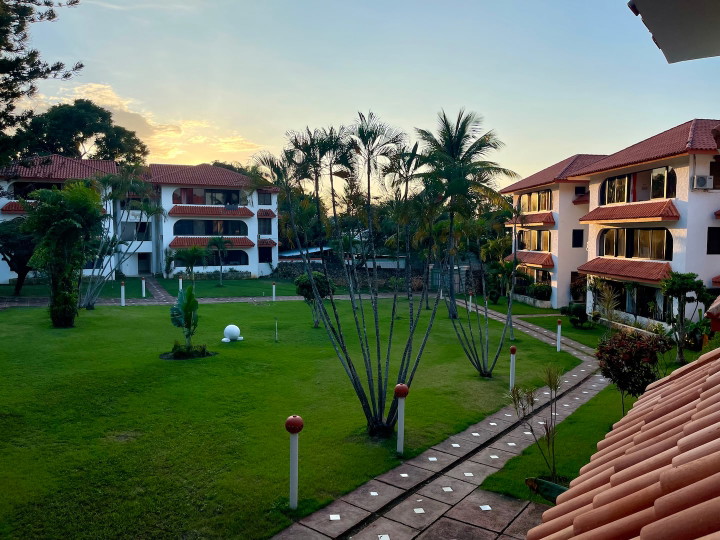 King Bed, Pool & Garden View In Sosúa - Sosúa