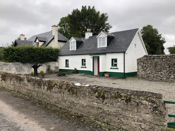 Romantic Cottage In The Heart Of Ireland - Athlone