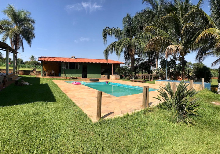 Quiet Farm With Pool - Americana