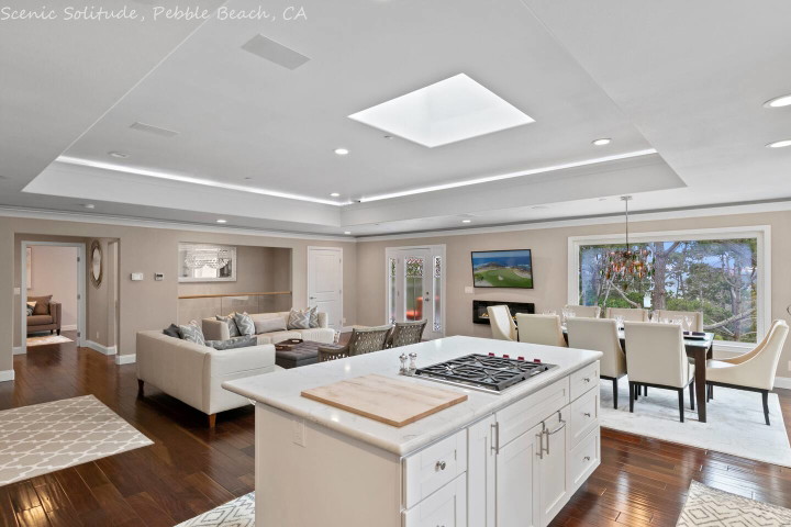 Scenic Solitude: Gorgeous Remodeled 3 Bedroom 2 An - Big Sur, CA