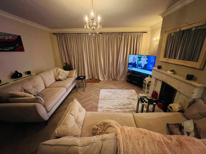 Orchards Residence - Rare Find - Entire Property - Cork