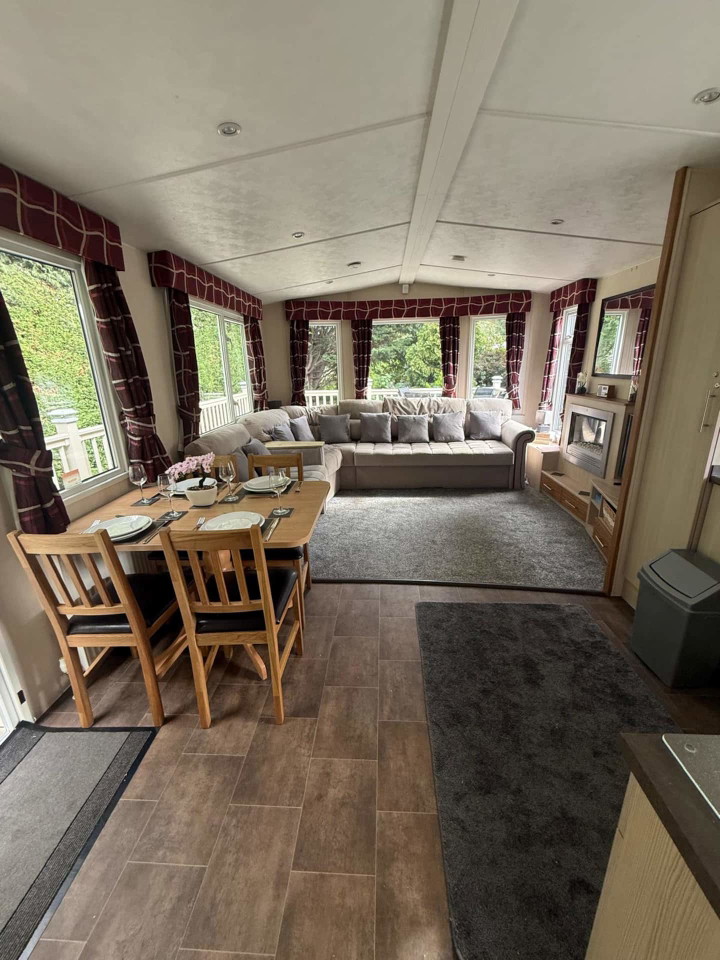 Dog-friendly 3-bed 2-bath Caravan, Southview Pool - Lincolnshire