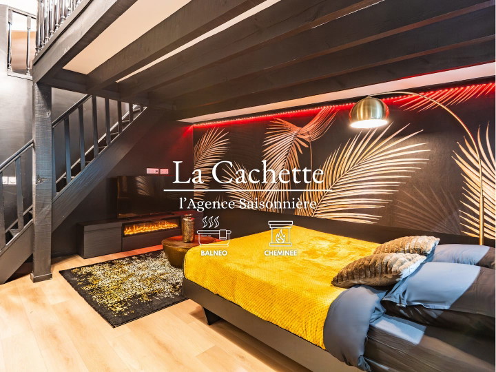 La Cachette - Suite Romantique & Balnéo Privative - Yvelines