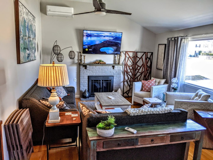 Restmere Beach House - Tiverton, RI
