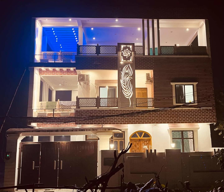 Omkrit Stays Feel At Villa - Varanasi