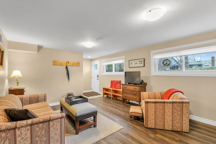 Quiet Getaway In Old University Area - Guelph
