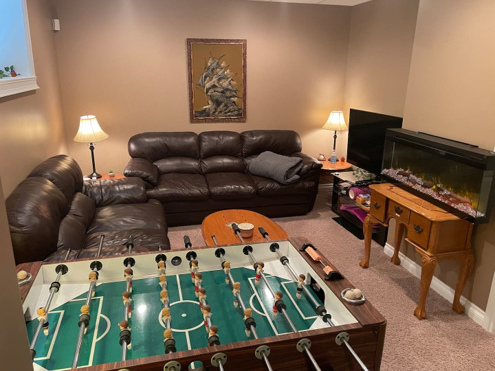 Private Luxury Suite W/door Code & Foosball Table! - Fort McMurray