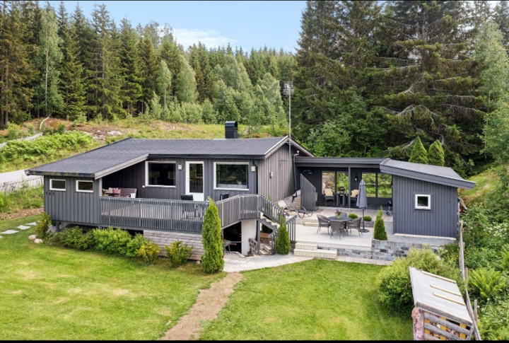 Great Cabin Right By Mjøsli - Norway