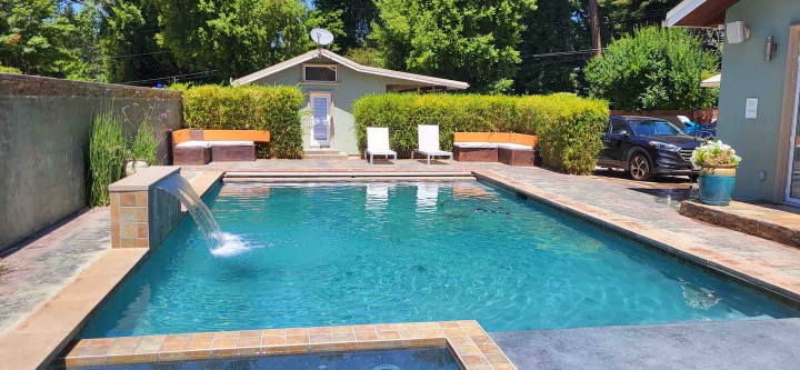 Pool House Suite Near Redwoods - California
