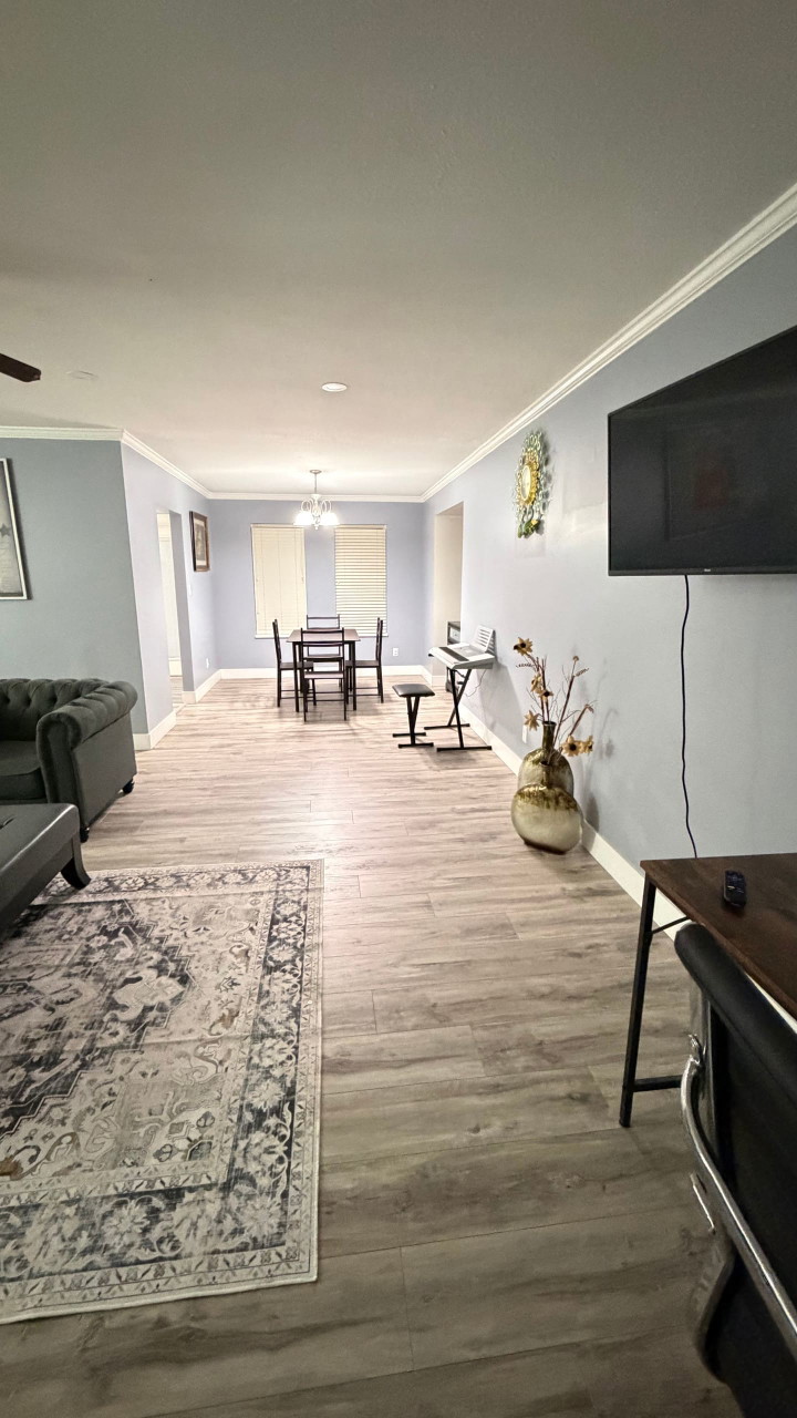 Cozy Luxury House Where Privacy Is The Key - Abbotsford