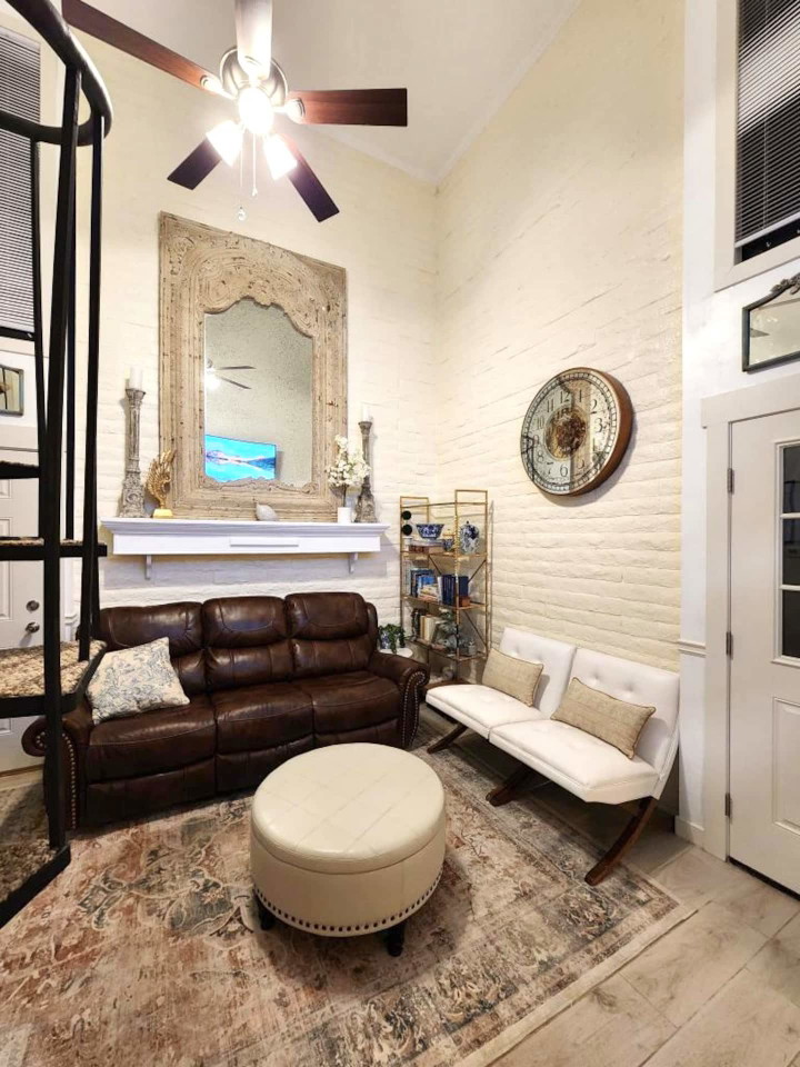 Luxury, Comfort & Charm Near Byu/stadium In Provo - Vineyard, UT