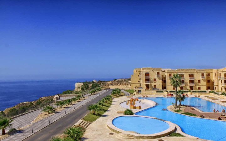 Luxury Stay With Jacuzzi, Bbq & Huge Pool - Malta