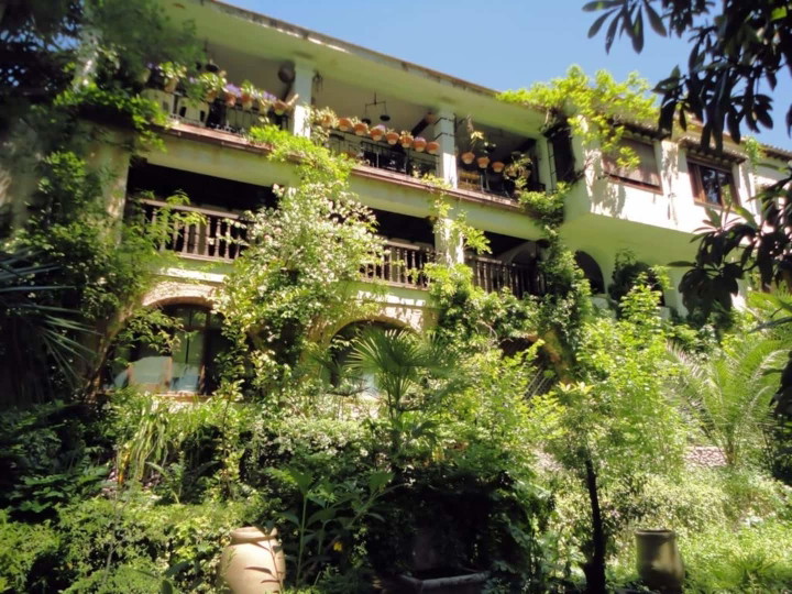 Carmen Santa Rosa - Granada